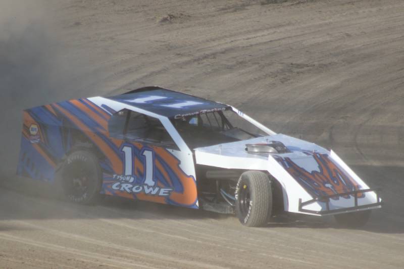 Shaw dirt modified Lettering from Lisa C, Saskatchewan - RacingGraphics.com